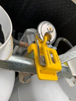 PROPANE TANK LOCK - CALIFORNIA IMMOBILIZER